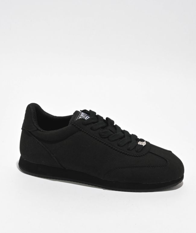 FB County | Zumiez