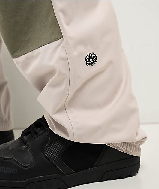 686 x Welcome Ghost Limestone 10K Snowboard Pants | Zumiez