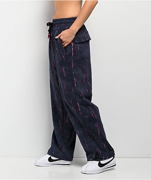 FB County Ripped Up Black Wash Sweatpants | Zumiez