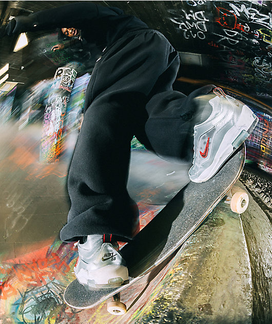 Nike SB Air Max Ishod PRM Metallic Silver & Varsity Red Skate Shoes ...