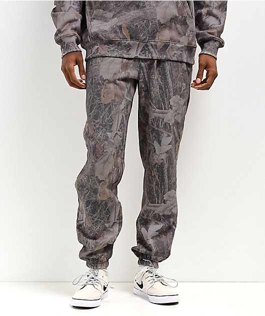 Primitive Dirty P Camo Sweatpants | Zumiez