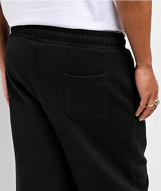Shaka Wear Pleated Garment Dye Black Sweatpants | Zumiez