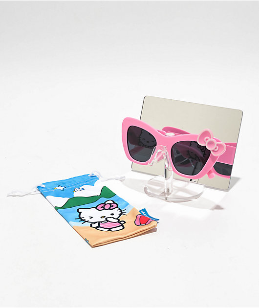 Sunscape x Sanrio Hello Kitty Beach Time Cat Eye Sunglasses | Zumiez