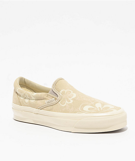 Vans MTE Slip-On Reissue 98 Floral Stain Vintage White Skate Shoes | Zumiez